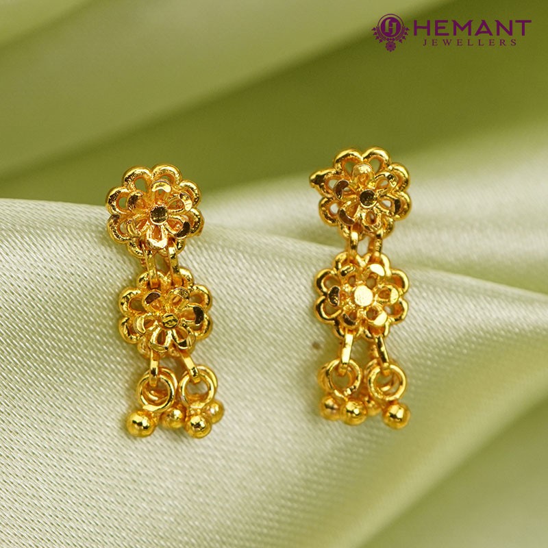Traditional Maharashtrian Kolhapuri Bakuli Har I Line (with earrings ...