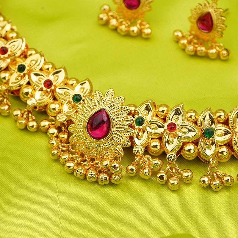 Traditional Maharashtrian Kolhapuri Gadi Thushi Belpan Stone – Hemant ...