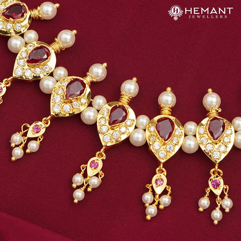 Traditional Maharashtrian Kolhapuri Moti Har 16 Badam – Hemant Jewellers