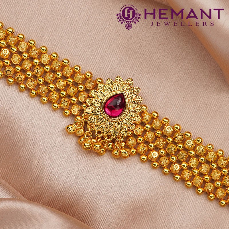 Traditional Maharashtrian Kolhapuri Thushi Patta Dot Pan – Hemant Jewellers